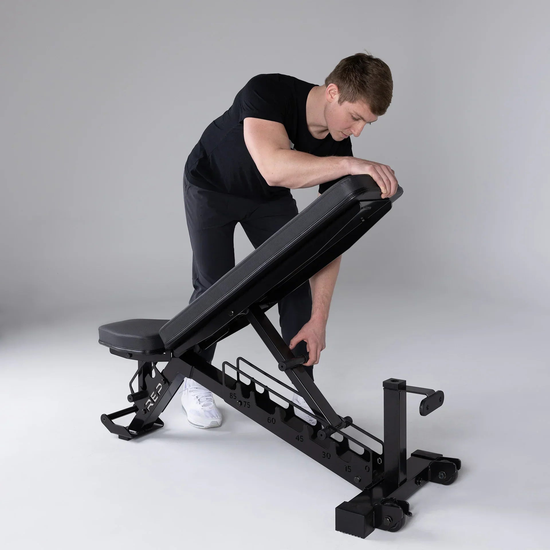 The Ultimate Guide to Choosing Between Ladder-Style and Pop-Pin Adjust ...